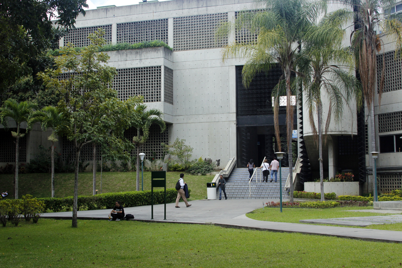 La Ucab abre posgrado en línea sobre Tecnologías y Sistemas de ...