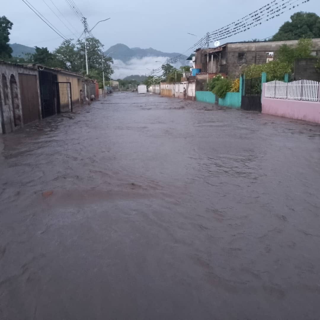 Inundaciones en Cumanacoa por coletazos de huracán Beryl