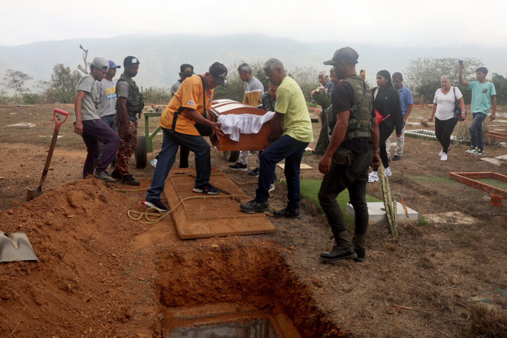 77 muertos identificados en ataques de EEUU: 42 militares venezolanos ...